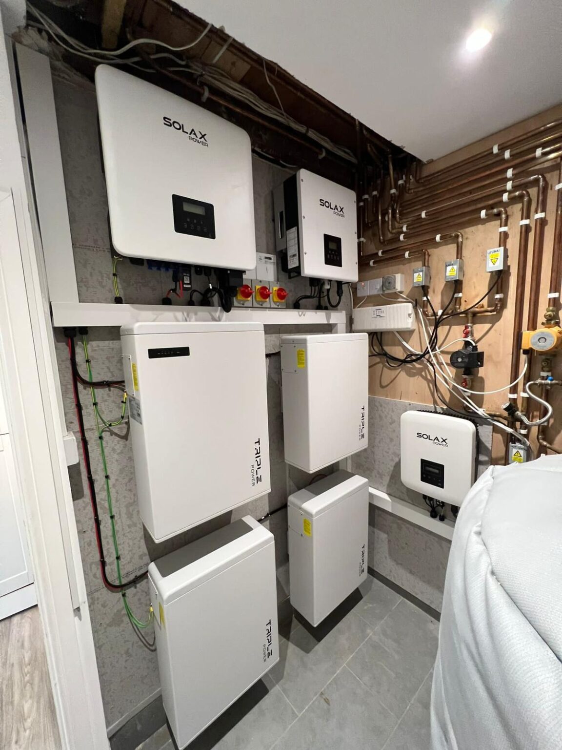 21kW system in Winchester - Solar Voltaics