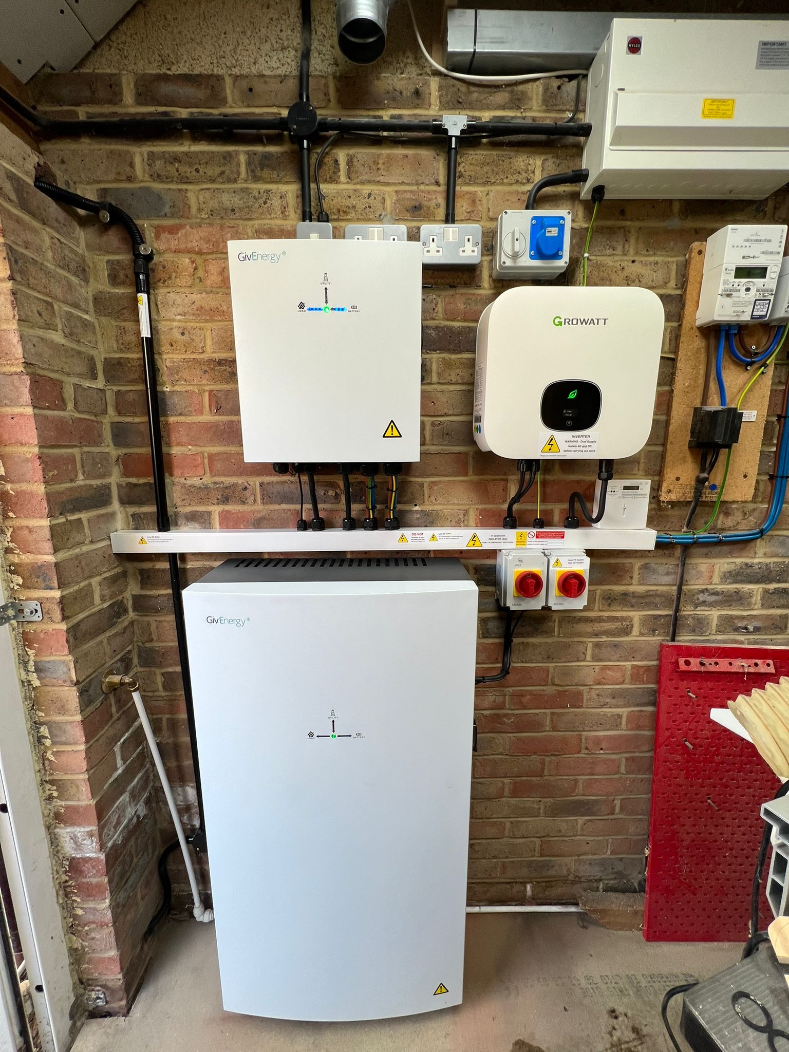 How to get the most out of your solar battery - Solar Voltaics