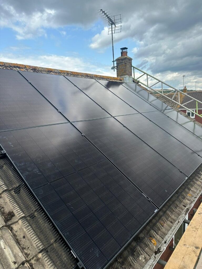 4.3kW system in Chichester - Solar Voltaics